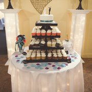 Sweet Stuff Bakery - 50 Photos & 25 Reviews - Bakeries - 323 E Spring ...