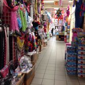 LA Toy District - 39 Photos & 38 Reviews - Toy Stores - Downtown, Los ...