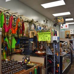 West Side Bazaar - 276 Photos & 123 Reviews - Food Court - 25 Grant St ...