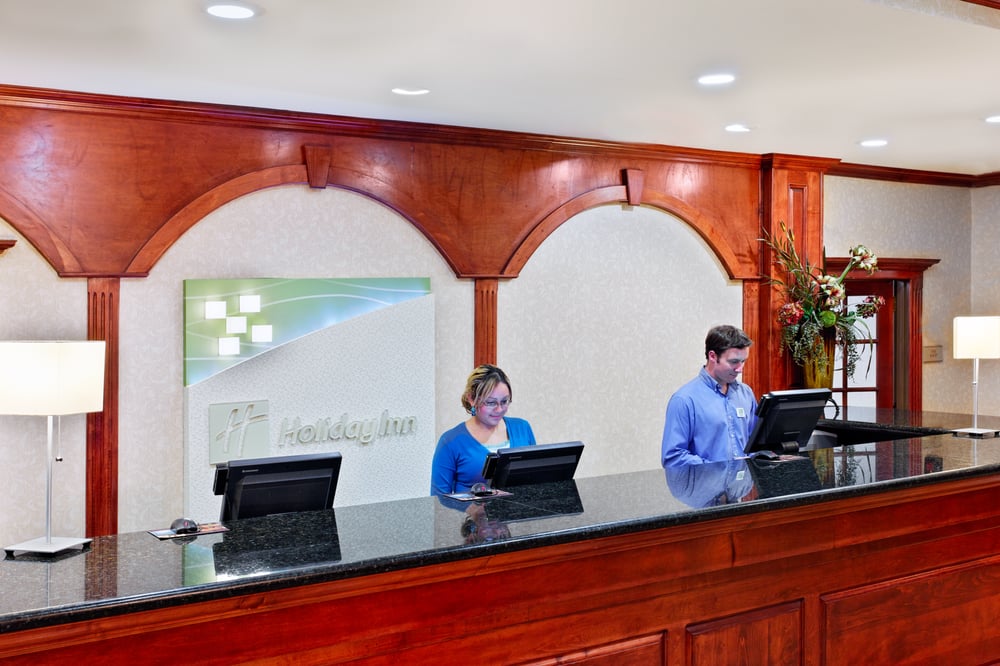 Holiday Inn Dallas Market Center - 26 Photos & 56 Reviews - Hotels ...