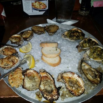 Half Shell Oyster House - 294 Photos & 224 Reviews - Seafood - 3654 ...