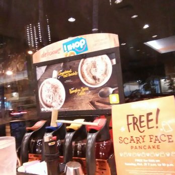 IHOP - 127 Photos & 243 Reviews - Breakfast & Brunch - 1850 Ala Moana ...