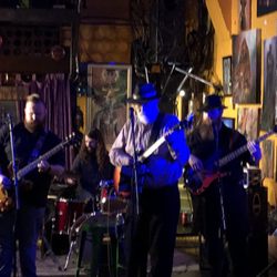 Humanitree House - 479 Photos & 102 Reviews - Juice Bars & Smoothies ...