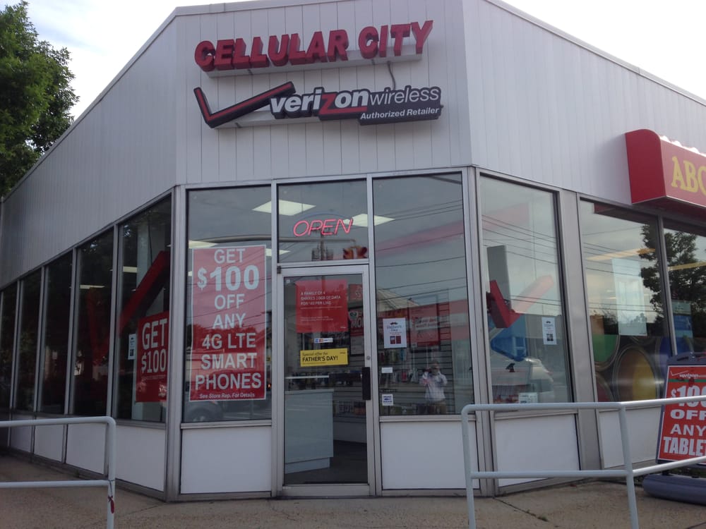Cellular City, Verizon Wireless Authorized Retailer - 60 E Merrick Rd ...