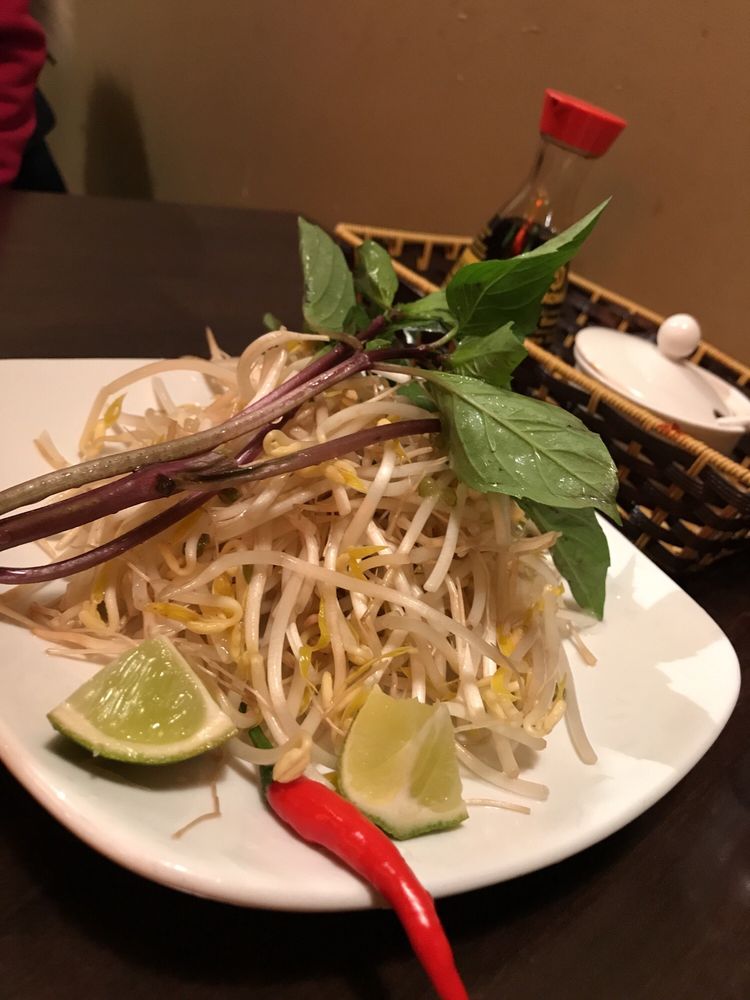 Pho Hoang - 32 Photos & 44 Reviews - Vietnamese - 794 Sargent Avenue ...