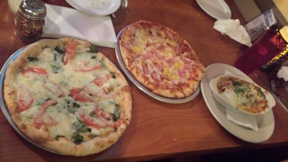 Bella’s Pizza Villa - Order Food Online - 97 Photos & 260 Reviews ...