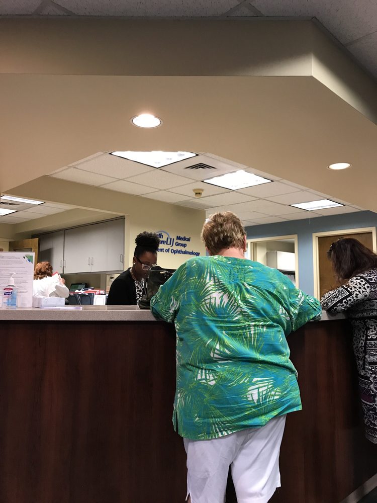 Shih Carolyn Md - Doctors - 600 Northern Blvd, Great Neck, NY - Phone ...