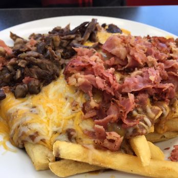 Victory Diner - 139 Photos & 134 Reviews - Burgers - 388 S Main St ...