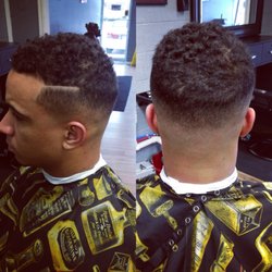 The Line Up Barber Shop - 19 Photos - Barbers - 709 N Reynolds Rd ...