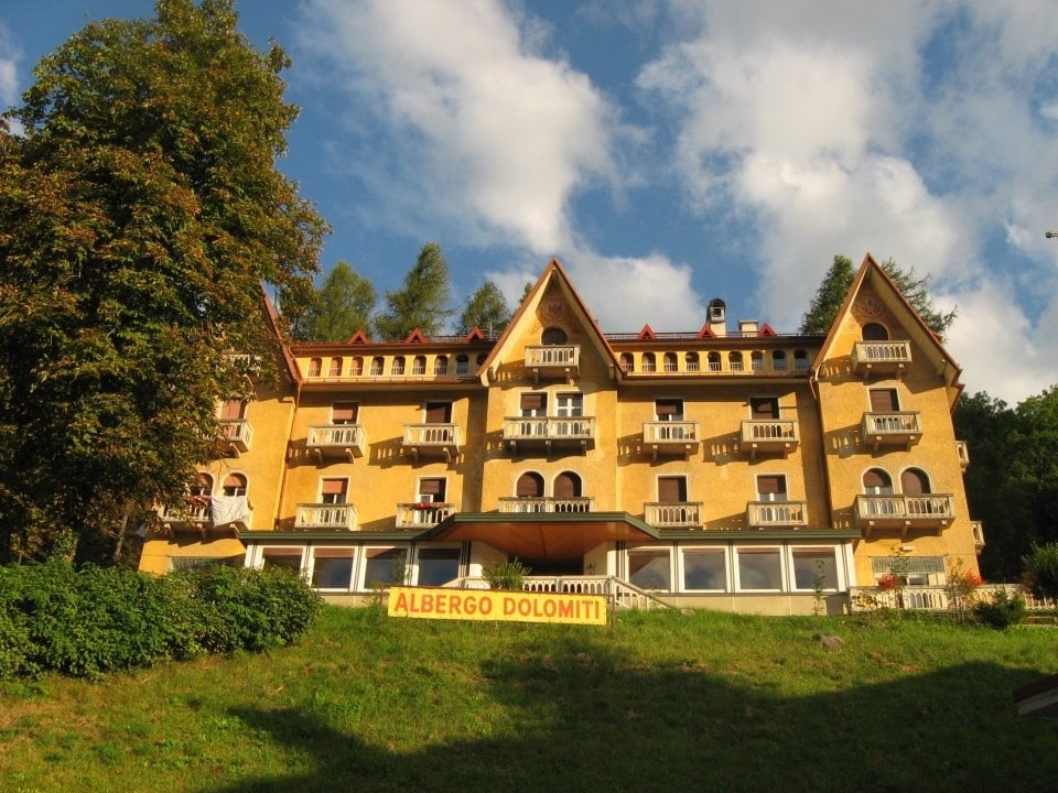 Albergo Dolomiti - Hotels - Via Privata Dolomiti, Pieve di Cadore ...