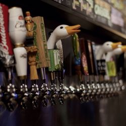 2Twenty2 Tavern - 66 Photos & 50 Reviews - Music Venues - 222 S Wabash ...