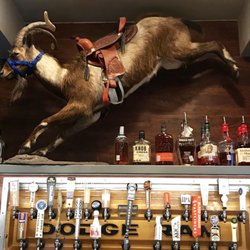 Rodeo Goat - 1299 Photos & 1447 Reviews - Burgers - 1926 Market Center ...