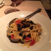 Le Filet - 85 Photos & 87 Reviews - Seafood - 219 Ave du Mont Royal W ...