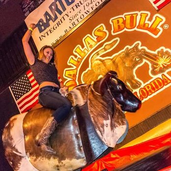 Dallas Bull - 24 Photos & 47 Reviews - Bars - 3322 N US Hwy 301, Tampa ...