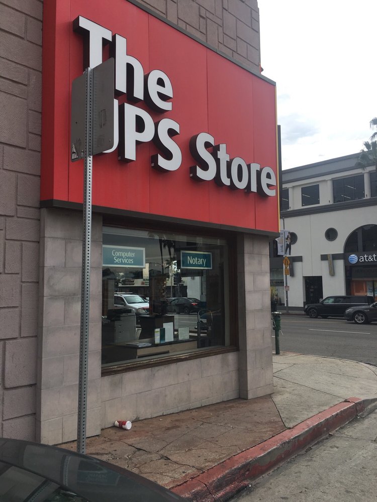 The UPS Store - 64 Reviews - Printing Services - 8033 Sunset Blvd ...