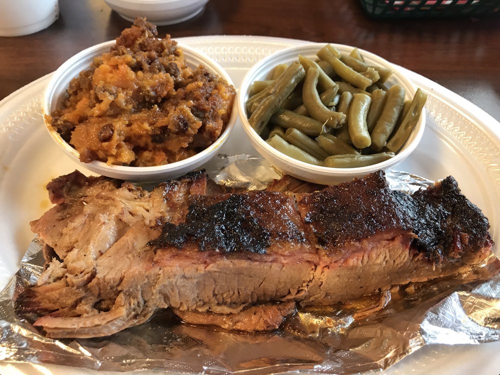 Little Pigs BBQ Restaurant - Barbeque - 840 South Pine St, Spartanburg ...