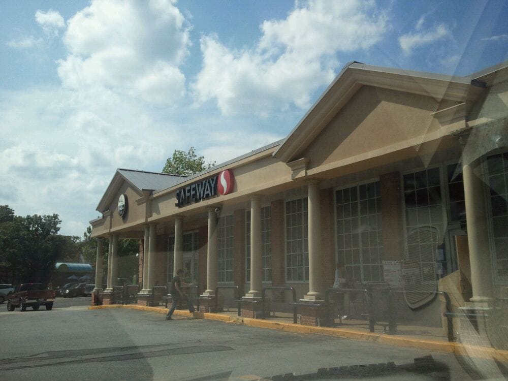 Safeway - 43 Reviews - Grocery - 5545 Connecticut Ave NW, Chevy Chase ...