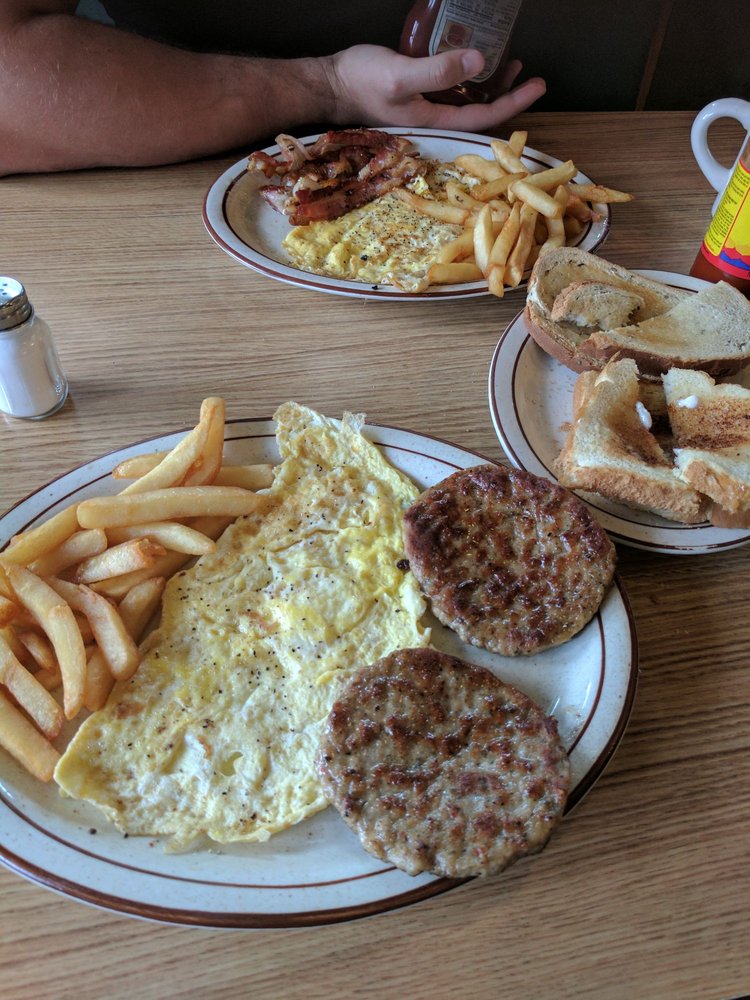 Robin Hood Diner - 18 Photos & 24 Reviews - Diners - Old Rt 17 ...