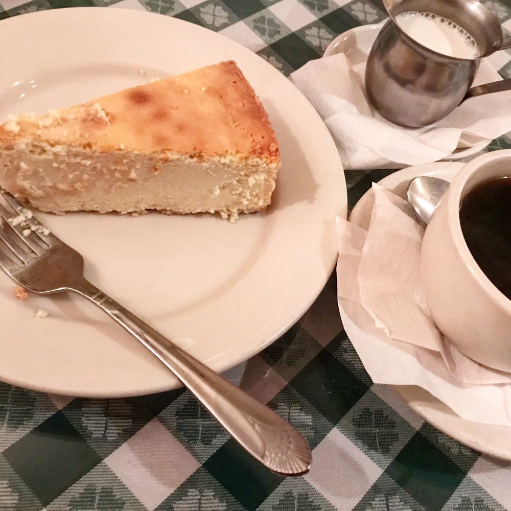 Frank’s Trattoria - 55 Photos & 98 Reviews - Italian - 371 1st Ave ...