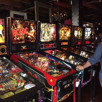 Headquarters Beercade River North - 449 Photos & 412 Reviews - Bars ...