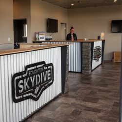 Edmonton Skydive - 41 Photos - Skydiving - 59509 Range Road 260, Clyde ...