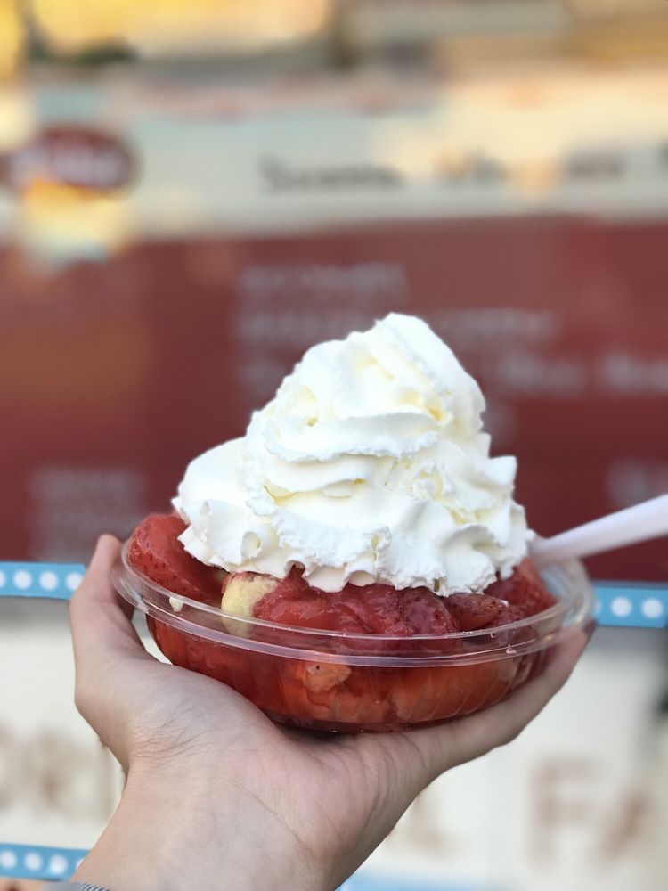 Fisher Scones - 23 Photos & 17 Reviews - Food Trucks - 110 9th Ave SW ...