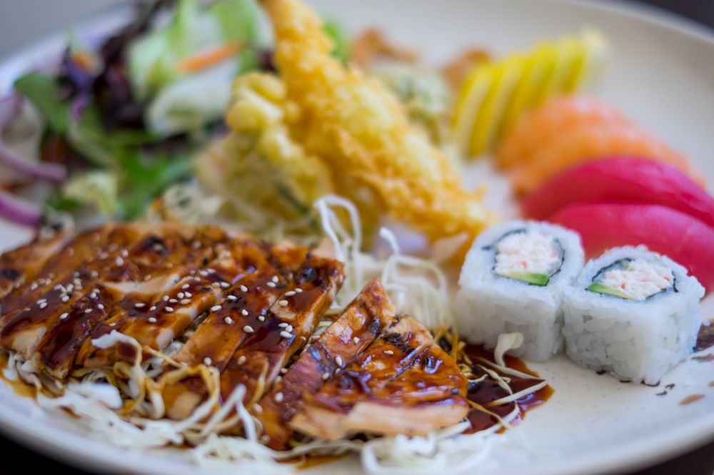 Maki Yaki Japanese Grill - Order Food Online - 61 Photos & 46 Reviews ...