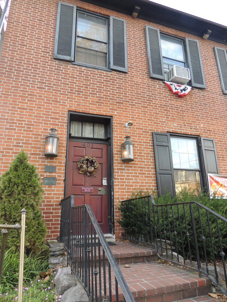 Farnsworth House Inn - 57 Photos & 124 Reviews - Tours - 401 Baltimore ...